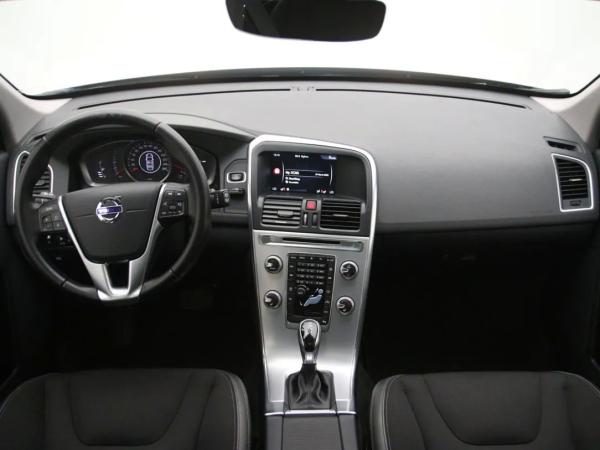 Volvo XC60 2016 in Vilnius, with an engine capacity of 2.00 L and mileage of 132 thousand km for 16999 €, photo 2 on AUTOMOTO.COM.LV