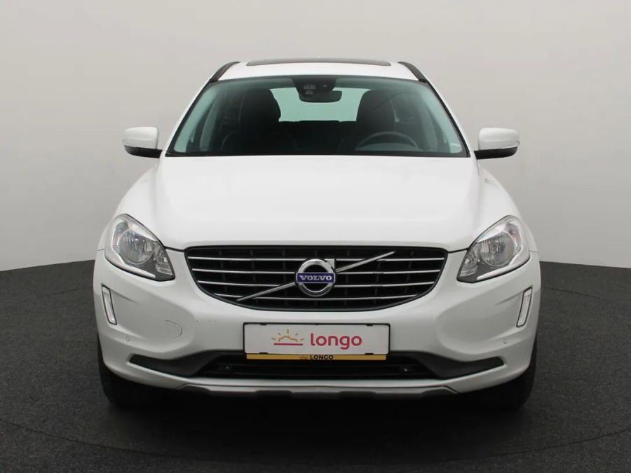 Volvo XC60 2016 in Vilnius, with an engine capacity of 2.00 L and mileage of 132 thousand km for 16999 €, photo 4 on AUTOMOTO.COM.LV