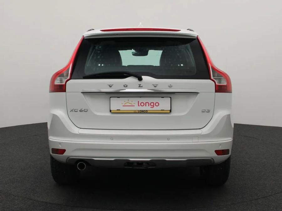 Volvo XC60 2016 in Vilnius, with an engine capacity of 2.00 L and mileage of 132 thousand km for 16999 €, photo 6 on AUTOMOTO.COM.LV