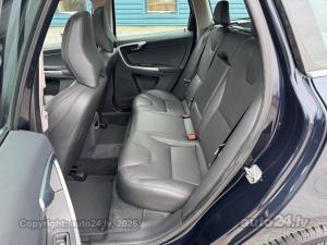 Volvo XC60 2016 Rapla, ar dzinēja tilpumu 2.40 L un nobraukumu 250 tūkst. km par 15900 €, foto 15 vietnē AUTOMOTO.COM.LV
