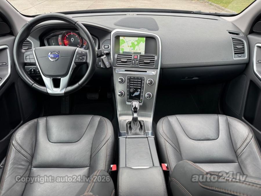Volvo XC60 2016 Rapla, ar dzinēja tilpumu 2.40 L un nobraukumu 250 tūkst. km par 15900 €, foto 17 vietnē AUTOMOTO.COM.LV