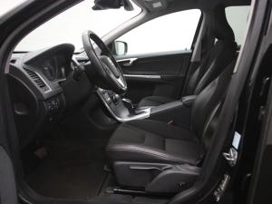 Volvo XC60 2016 Viļņa, ar dzinēja tilpumu 2.00 L un nobraukumu 266 tūkst. km par 12499 €, foto 5 vietnē AUTOMOTO.COM.LV