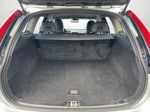 Volvo XC60 2016 Rīga, ar dzinēja tilpumu 2.00 L un nobraukumu 324 tūkst. km par 9790 €, foto 18 vietnē AUTOMOTO.COM.LV