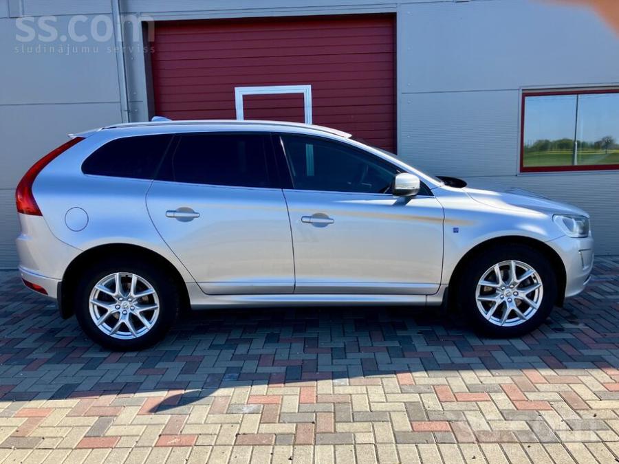 Volvo XC60 2016 Talsi, ar dzinēja tilpumu 2.00 L un nobraukumu 213 tūkst. km par 12999 €, foto 3 vietnē AUTOMOTO.COM.LV