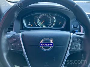 Volvo XC60 2016 Talsi, ar dzinēja tilpumu 2.00 L un nobraukumu 213 tūkst. km par 12999 €, foto 12 vietnē AUTOMOTO.COM.LV