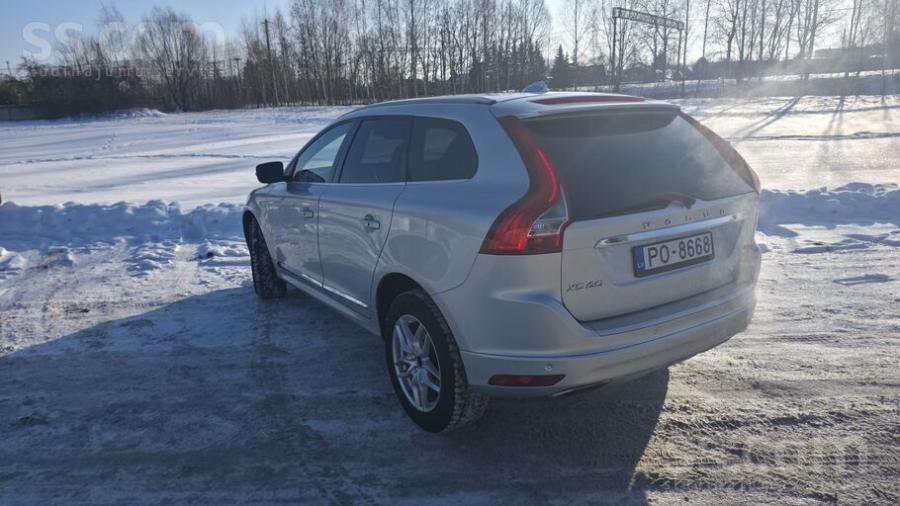 Volvo XC60 2016 in Riga, with an engine capacity of 2.00 L and mileage of 175 thousand km for 16300 €, photo 5 on AUTOMOTO.COM.LV