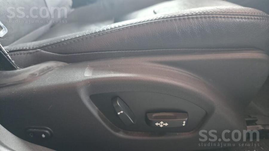 Volvo XC60 2016 in Riga, with an engine capacity of 2.00 L and mileage of 175 thousand km for 16300 €, photo 10 on AUTOMOTO.COM.LV