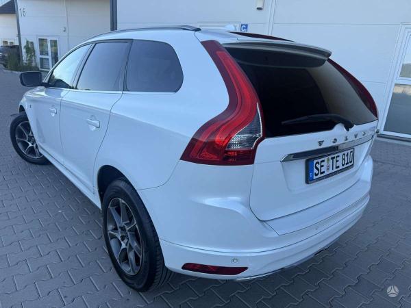 Volvo XC60 2016 Viļņa, ar dzinēja tilpumu 2.40 L un nobraukumu 250 tūkst. km par 14900 €, foto 5 vietnē AUTOMOTO.COM.LV