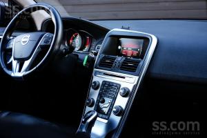 Volvo XC60 2016 Rīga, ar dzinēja tilpumu 2.00 L un nobraukumu 0 tūkst. km par 13490 €, foto 6 vietnē AUTOMOTO.COM.LV
