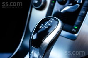 Volvo XC60 2016 Rīga, ar dzinēja tilpumu 2.00 L un nobraukumu 0 tūkst. km par 13490 €, foto 13 vietnē AUTOMOTO.COM.LV