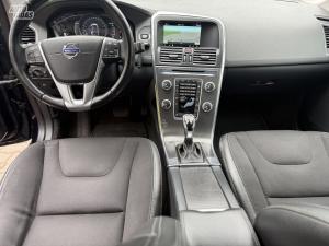 Volvo XC60 2016 in Utena, with an engine capacity of 2.00 L and mileage of 320 thousand km for 10600 €, photo 10 on AUTOMOTO.COM.LV