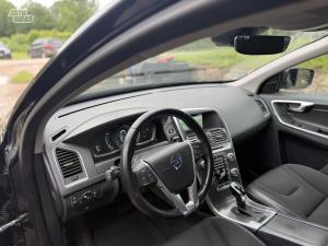 Volvo XC60 2016 in Utena, with an engine capacity of 2.00 L and mileage of 320 thousand km for 10600 €, photo 11 on AUTOMOTO.COM.LV