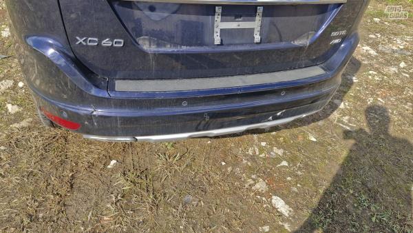Volvo XC60 2016 Kauņa, ar dzinēja tilpumu 3.00 L un nobraukumu 339 tūkst. km par 5000 €, foto 6 vietnē AUTOMOTO.COM.LV