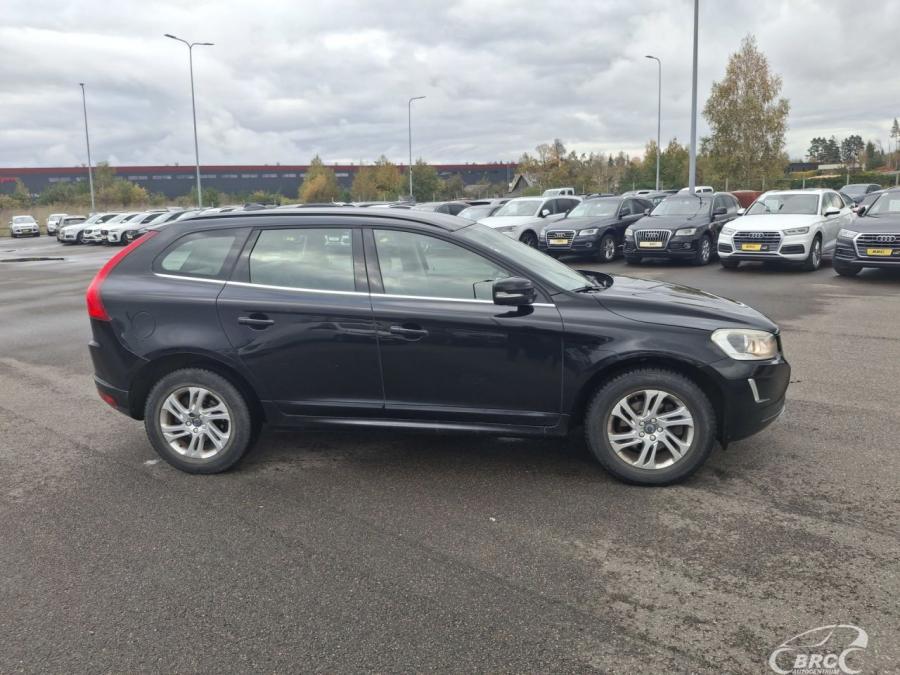 Volvo XC60 2016 in Vilnius, with an engine capacity of 1.97 L and mileage of 263 thousand km for 10900 €, photo 6 on AUTOMOTO.COM.LV