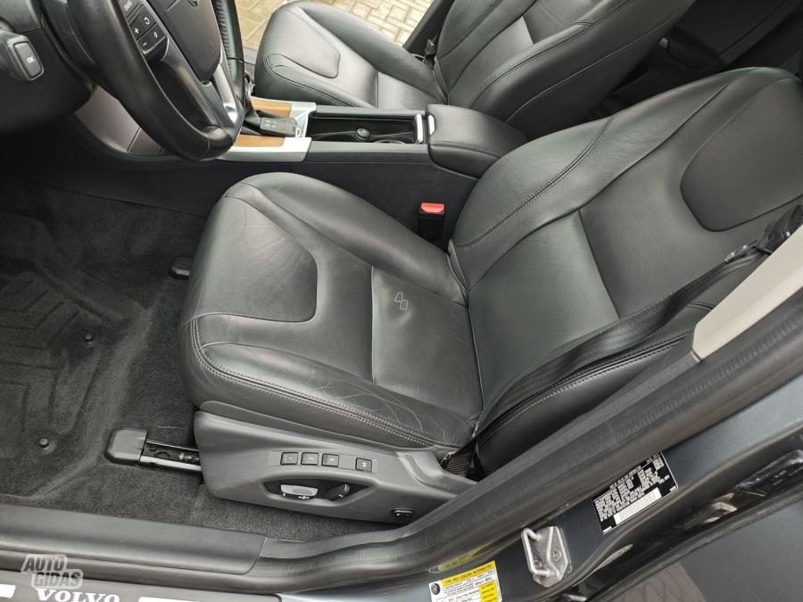 Volvo XC60 2017 Viļņa, ar dzinēja tilpumu 2.00 L un nobraukumu 120 tūkst. km par 12000 €, foto 11 vietnē AUTOMOTO.COM.LV