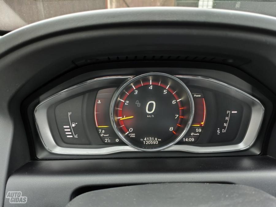 Volvo XC60 2017 Viļņa, ar dzinēja tilpumu 2.00 L un nobraukumu 120 tūkst. km par 12000 €, foto 14 vietnē AUTOMOTO.COM.LV