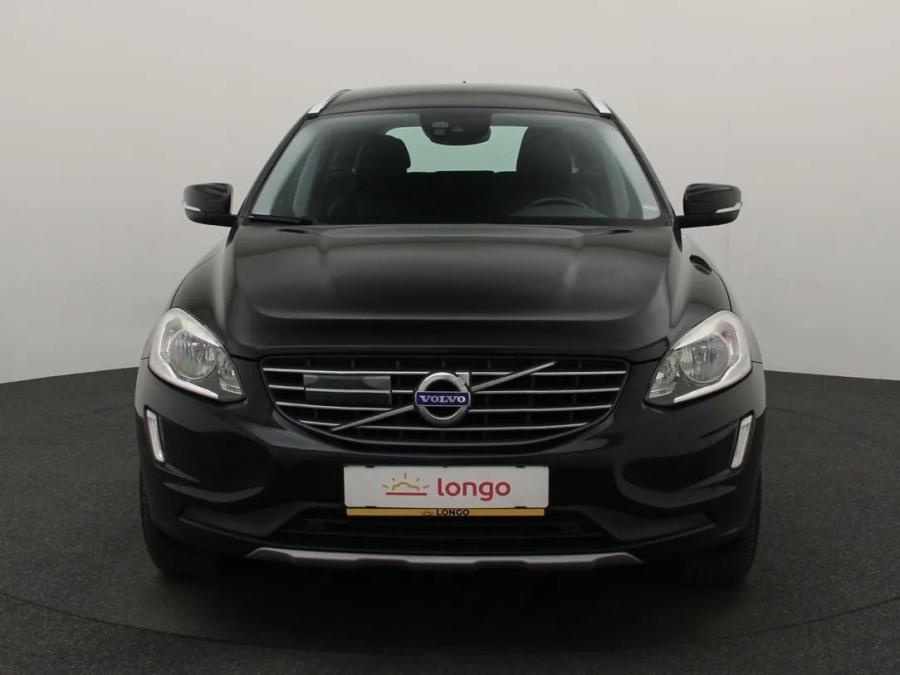 Volvo XC60 2017 in Vilnius, with an engine capacity of 2.00 L and mileage of 207 thousand km for 16899 €, photo 4 on AUTOMOTO.COM.LV