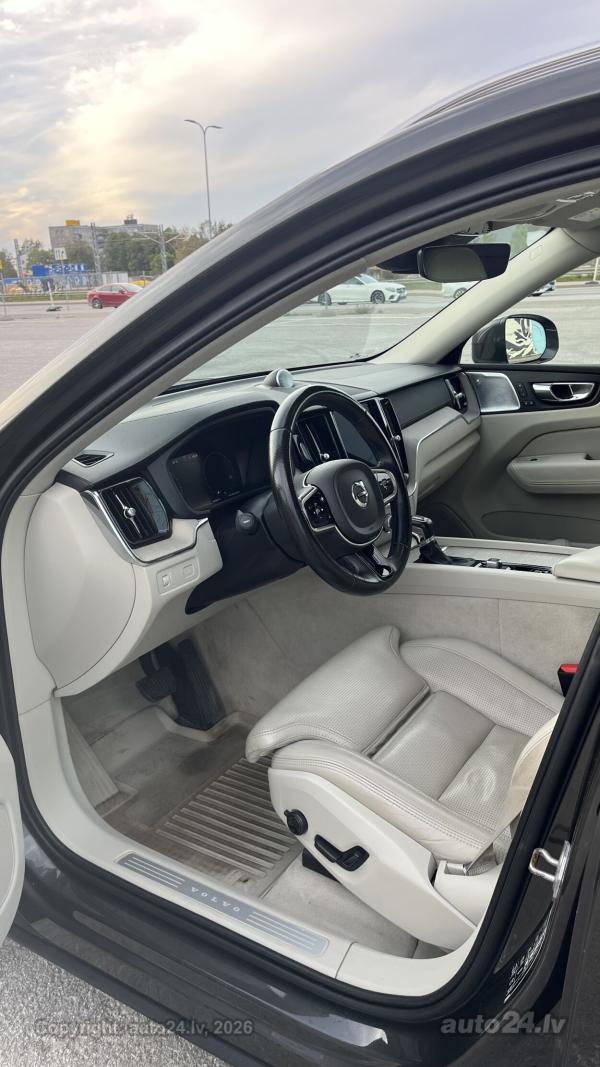 Volvo XC60 2017 Tallina, ar dzinēja tilpumu 2.00 L un nobraukumu 259 tūkst. km par 18900 €, foto 6 vietnē AUTOMOTO.COM.LV