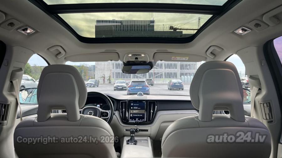 Volvo XC60 2017 Tallina, ar dzinēja tilpumu 2.00 L un nobraukumu 259 tūkst. km par 18900 €, foto 10 vietnē AUTOMOTO.COM.LV