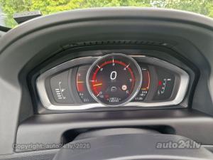 Volvo XC60 2017 in Tallinn, with an engine capacity of 2.40 L and mileage of 200 thousand km for 16499 €, photo 7 on AUTOMOTO.COM.LV