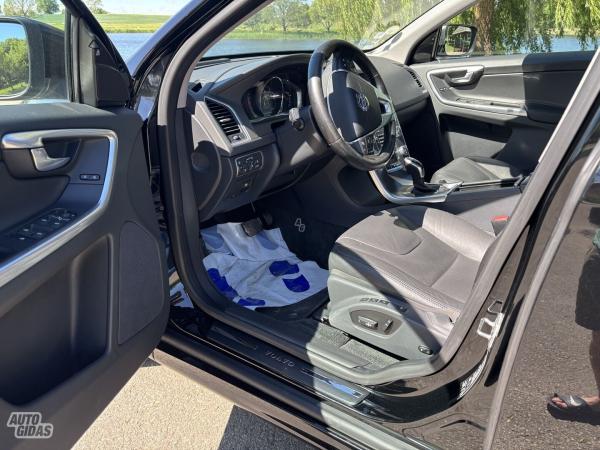 Volvo XC60 2017 Tauragė, ar dzinēja tilpumu 2.00 L un nobraukumu 310 tūkst. km par 13000 €, foto 7 vietnē AUTOMOTO.COM.LV
