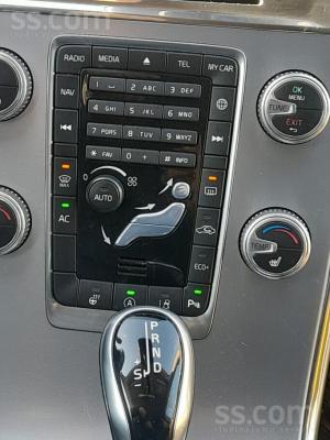 Volvo XC60 2017 Rīga, ar dzinēja tilpumu 2.00 L un nobraukumu 274 tūkst. km par 15000 €, foto 4 vietnē AUTOMOTO.COM.LV