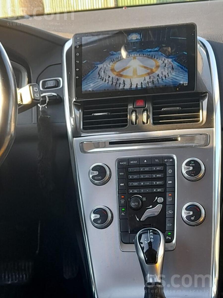 Volvo XC60 2017 Rīga, ar dzinēja tilpumu 2.00 L un nobraukumu 274 tūkst. km par 15000 €, foto 6 vietnē AUTOMOTO.COM.LV