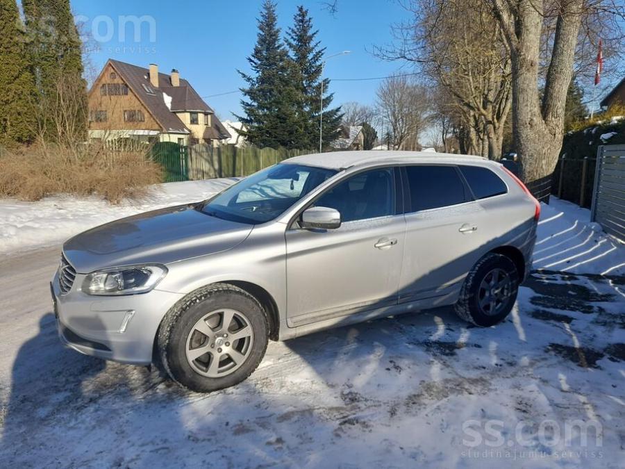 Volvo XC60 2017 Rīga, ar dzinēja tilpumu 2.00 L un nobraukumu 274 tūkst. km par 15000 €, foto 9 vietnē AUTOMOTO.COM.LV