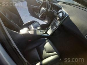 Volvo XC60 2017 Rīga, ar dzinēja tilpumu 2.00 L un nobraukumu 274 tūkst. km par 15000 €, foto 14 vietnē AUTOMOTO.COM.LV