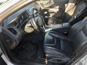 Volvo XC60 2017 Rīga, ar dzinēja tilpumu 2.00 L un nobraukumu 274 tūkst. km par 15000 €, foto 15 vietnē AUTOMOTO.COM.LV