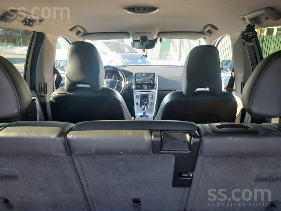 Volvo XC60 2017 Rīga, ar dzinēja tilpumu 2.00 L un nobraukumu 274 tūkst. km par 15000 €, foto 19 vietnē AUTOMOTO.COM.LV