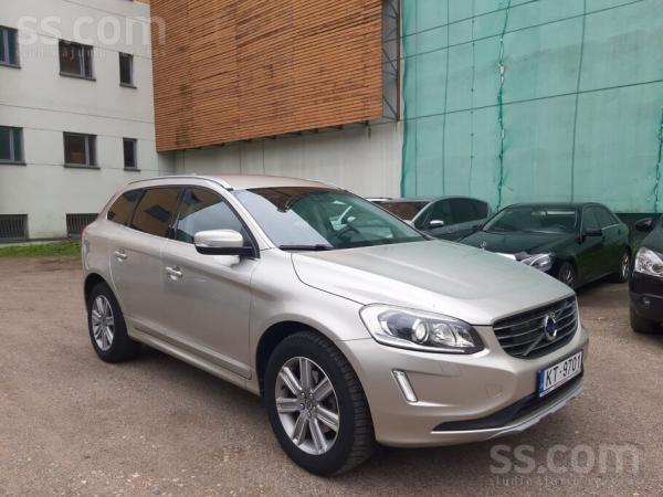 Volvo XC60 2017 in Daugavpils, with an engine capacity of 2.40 L and mileage of 0 thousand km for 17950 €, photo 5 on AUTOMOTO.COM.LV