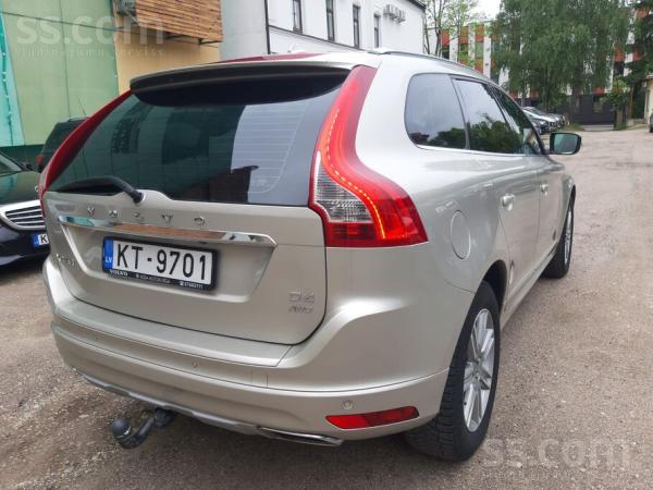 Volvo XC60 2017 in Daugavpils, with an engine capacity of 2.40 L and mileage of 0 thousand km for 17950 €, photo 9 on AUTOMOTO.COM.LV