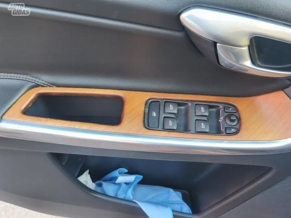 Volvo XC60 2017 Radviliškis, ar dzinēja tilpumu 2.00 L un nobraukumu 280 tūkst. km par 12200 €, foto 6 vietnē AUTOMOTO.COM.LV