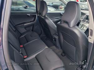 Volvo XC60 2017 in Tallinn, with an engine capacity of 2.40 L and mileage of 170 thousand km for 14999 €, photo 14 on AUTOMOTO.COM.LV