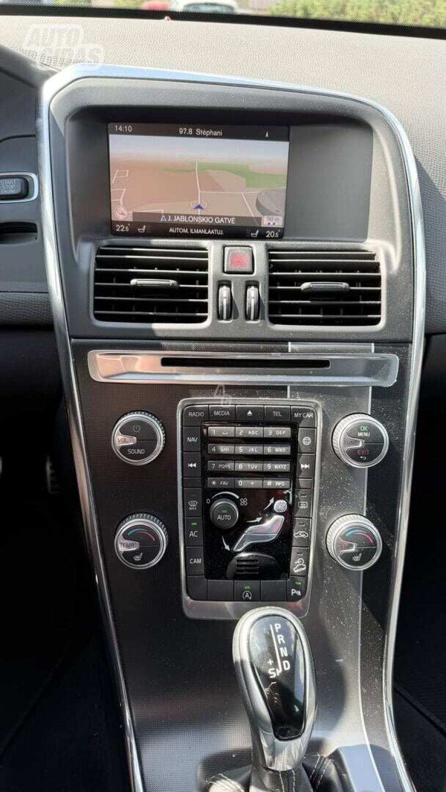 Volvo XC60 2017 Šauļi, ar dzinēja tilpumu 2.40 L un nobraukumu 311 tūkst. km par 12800 €, foto 10 vietnē AUTOMOTO.COM.LV