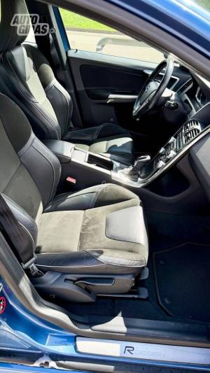 Volvo XC60 2017 Šauļi, ar dzinēja tilpumu 2.40 L un nobraukumu 311 tūkst. km par 12800 €, foto 17 vietnē AUTOMOTO.COM.LV
