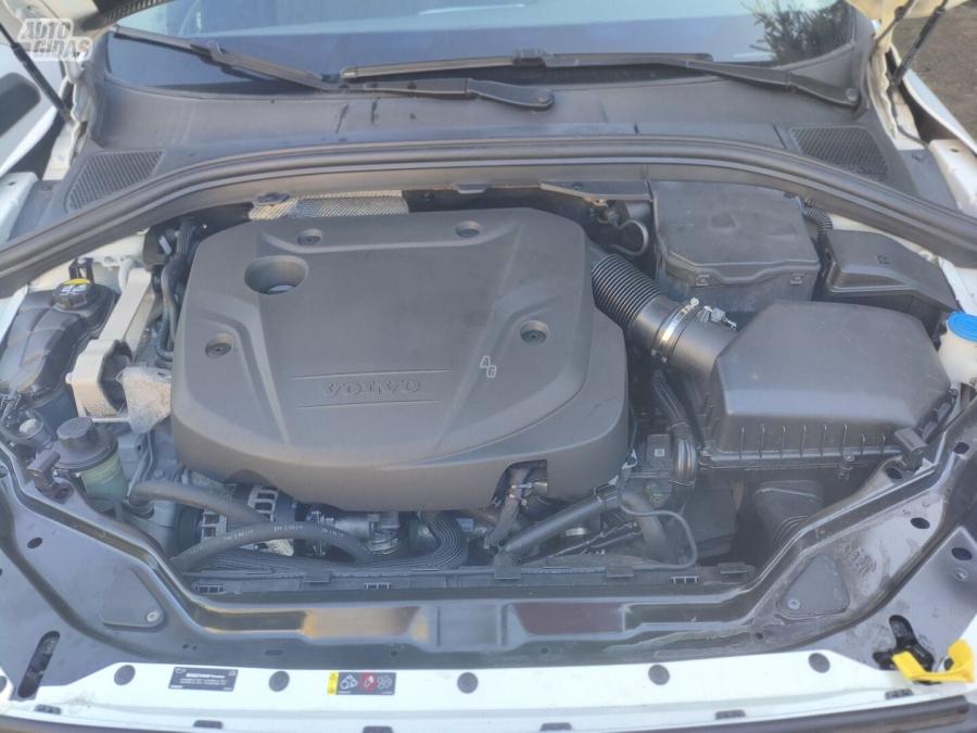 Volvo XC60 2017 in Kaunas, with an engine capacity of 2.00 L and mileage of 266 thousand km for 12500 €, photo 10 on AUTOMOTO.COM.LV