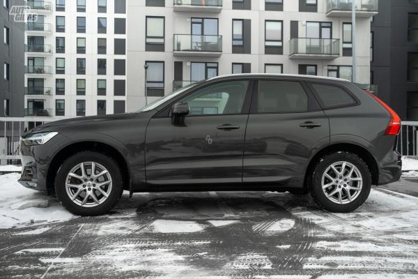 Volvo XC60 2018 in Vilnius, with an engine capacity of 2.00 L and mileage of 100 thousand km for 19950 €, photo 5 on AUTOMOTO.COM.LV