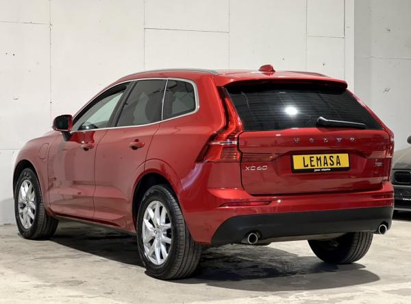 Volvo XC60 2018 in Klaipeda, with an engine capacity of 0.00 L and mileage of 97 thousand km for 23999 €, photo 4 on AUTOMOTO.COM.LV