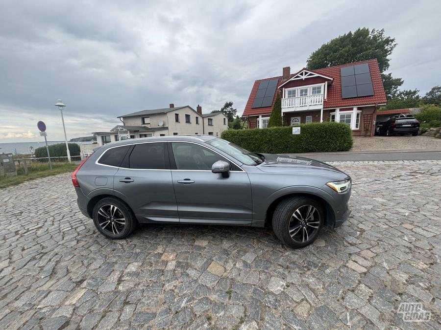 Volvo XC60 2018 in Vilnius, with an engine capacity of 2.00 L and mileage of 216 thousand km for 17100 €, photo 9 on AUTOMOTO.COM.LV