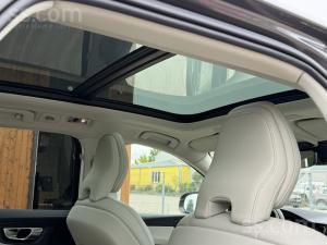 Volvo XC60 2018 in Riga, with an engine capacity of 2.00 L and mileage of 176 thousand km for 24500 €, photo 18 on AUTOMOTO.COM.LV