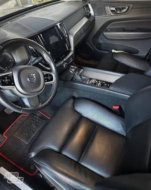 Volvo XC60 2018 in Silute, with an engine capacity of 2.00 L and mileage of 325 thousand km for 22200 €, photo 12 on AUTOMOTO.COM.LV