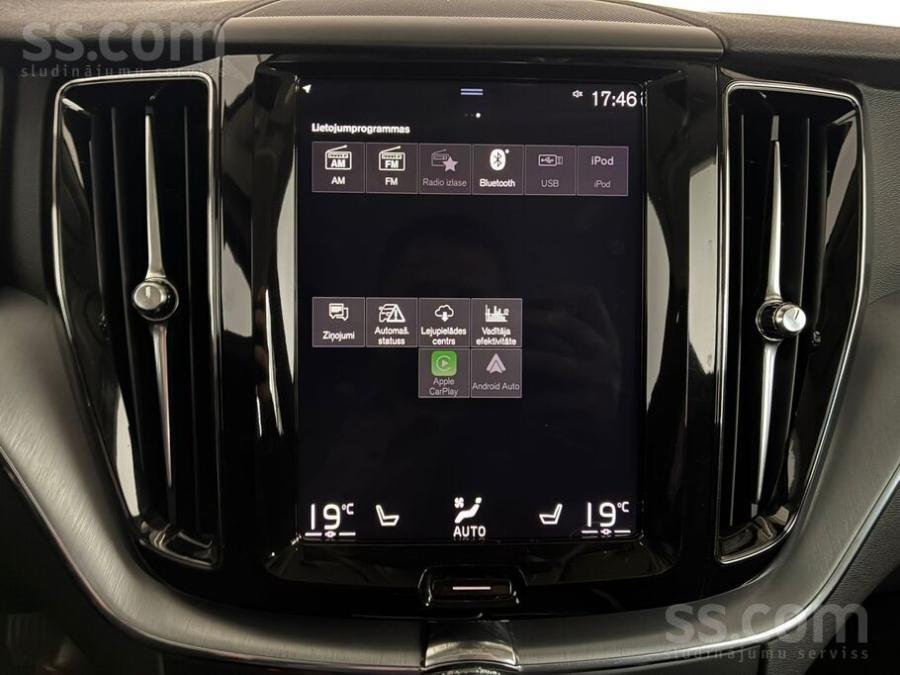 Volvo XC60 2018 in Riga, with an engine capacity of 2.00 L and mileage of 148 thousand km for 22490 €, photo 15 on AUTOMOTO.COM.LV