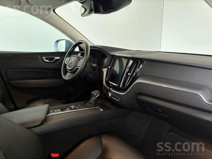 Volvo XC60 2018 in Riga, with an engine capacity of 2.00 L and mileage of 148 thousand km for 22490 €, photo 16 on AUTOMOTO.COM.LV