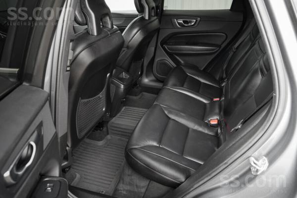 Volvo XC60 2018 in Ogre, with an engine capacity of 2.00 L and mileage of 211 thousand km for 20500 €, photo 10 on AUTOMOTO.COM.LV