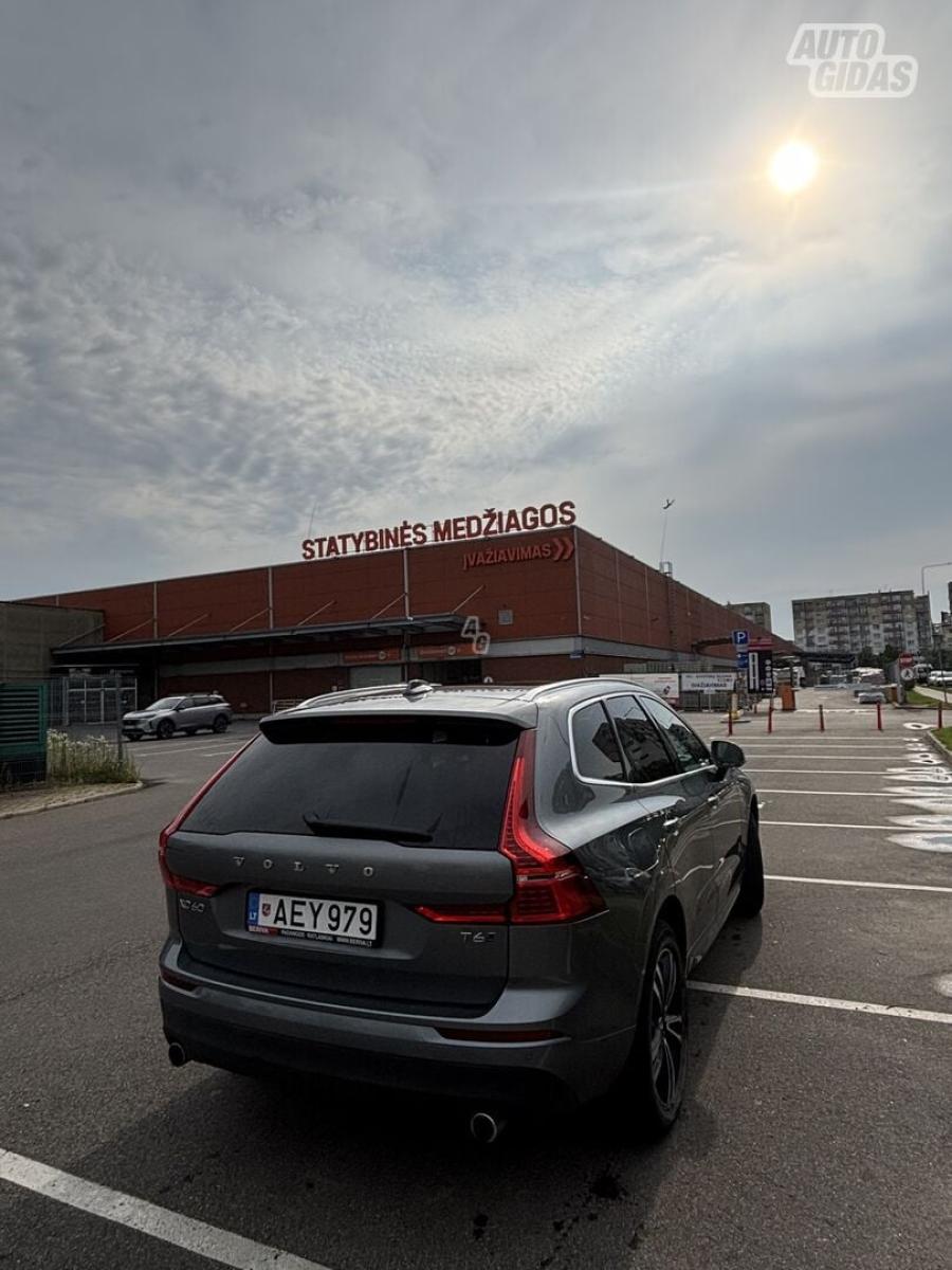 Volvo XC60 2018 in Vilnius, with an engine capacity of 2.00 L and mileage of 224 thousand km for 17350 €, photo 4 on AUTOMOTO.COM.LV