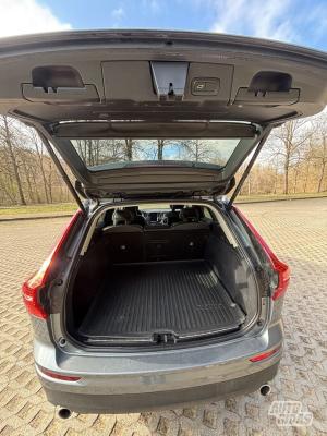 Volvo XC60 2018 in Vilnius, with an engine capacity of 2.00 L and mileage of 224 thousand km for 17350 €, photo 9 on AUTOMOTO.COM.LV