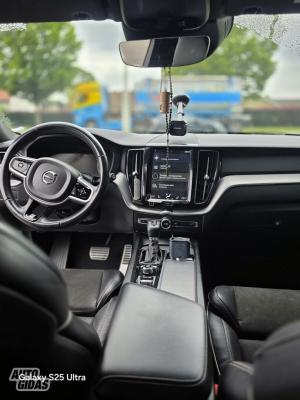 Volvo XC60 2018 Viļņa, ar dzinēja tilpumu 2.00 L un nobraukumu 199 tūkst. km par 21000 €, foto 9 vietnē AUTOMOTO.COM.LV