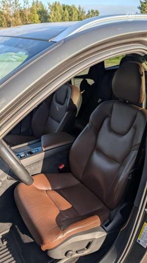 Volvo XC60 2018 Kauņa, ar dzinēja tilpumu 1.97 L un nobraukumu 132 tūkst. km par 19900 €, foto 7 vietnē AUTOMOTO.COM.LV